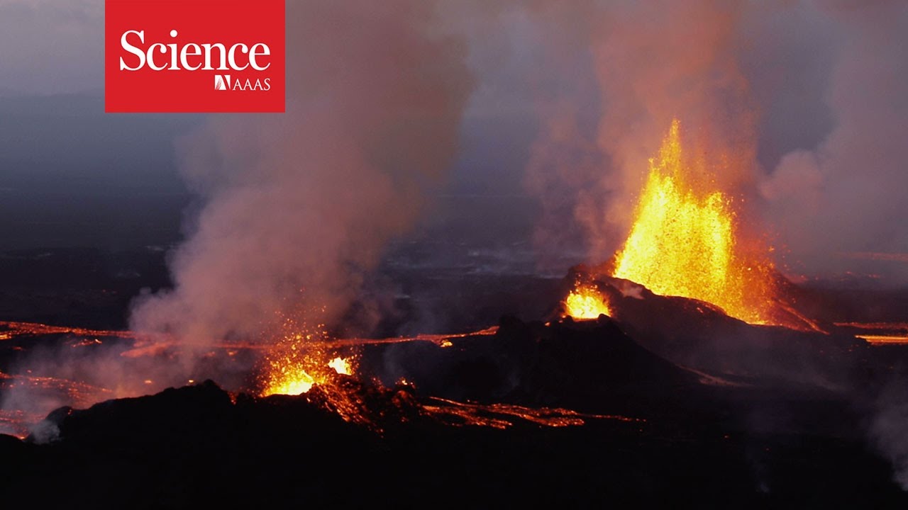 Volcanoes' crystal clocks - YouTube