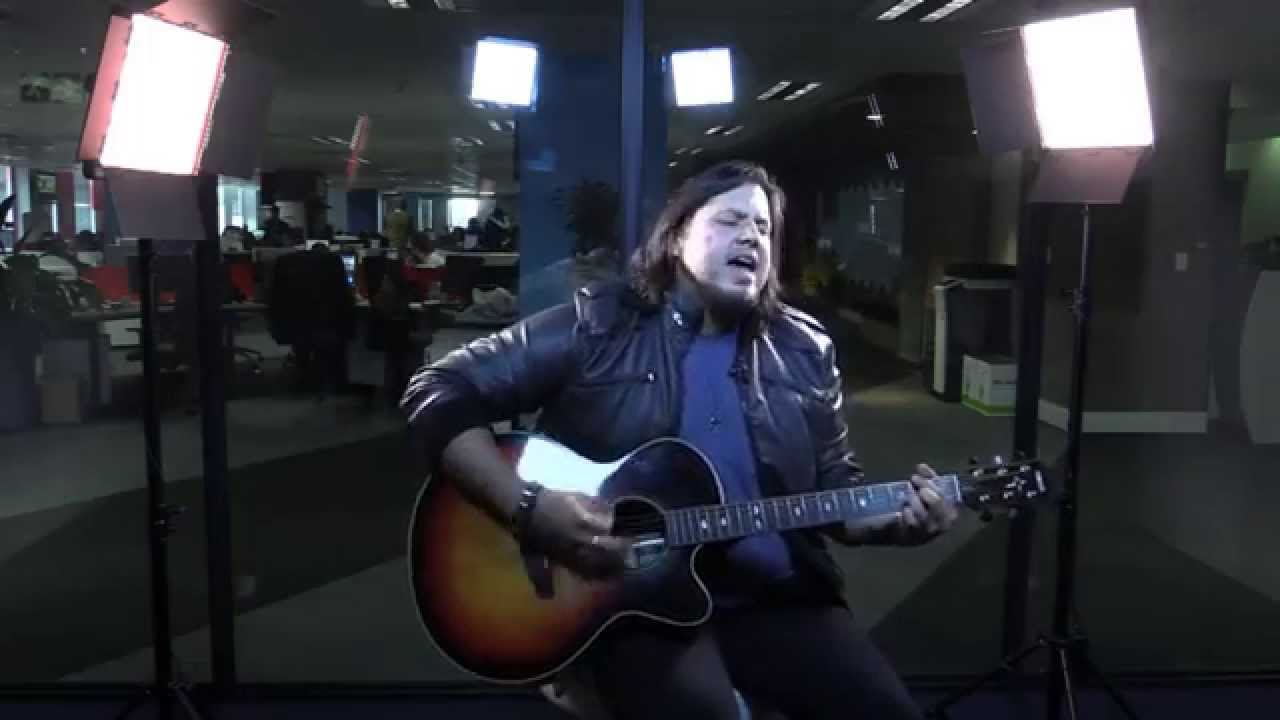 Watch Mark Haze play chart-topping single, Lonely, unplugged - YouTube
