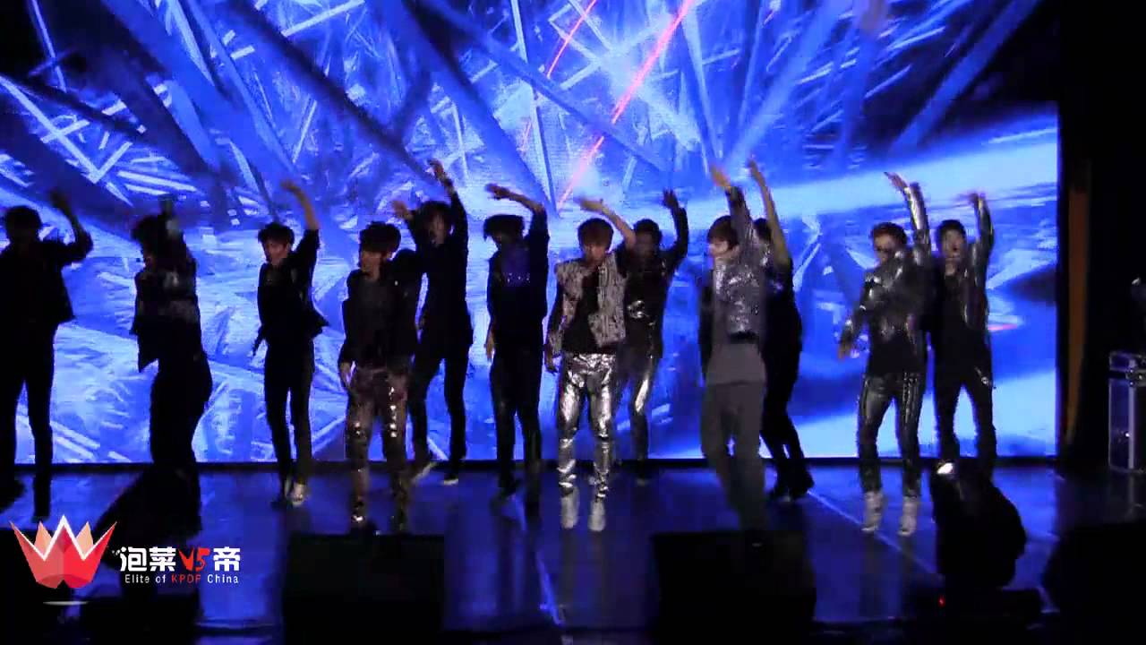 [FANCAM] 120401 - EXO Showcase - MAMA + MV Teaser - YouTube