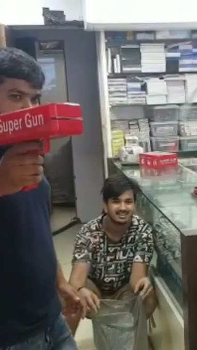 paisa Udane ki machine # gun machin dollars 💸 money gun #youtubeshorts - YouTube