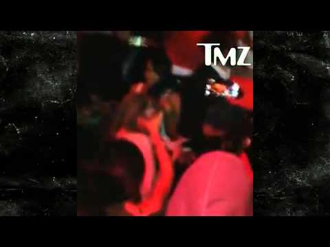 Khloe Kardashian Twerk avec The Game en soirée!