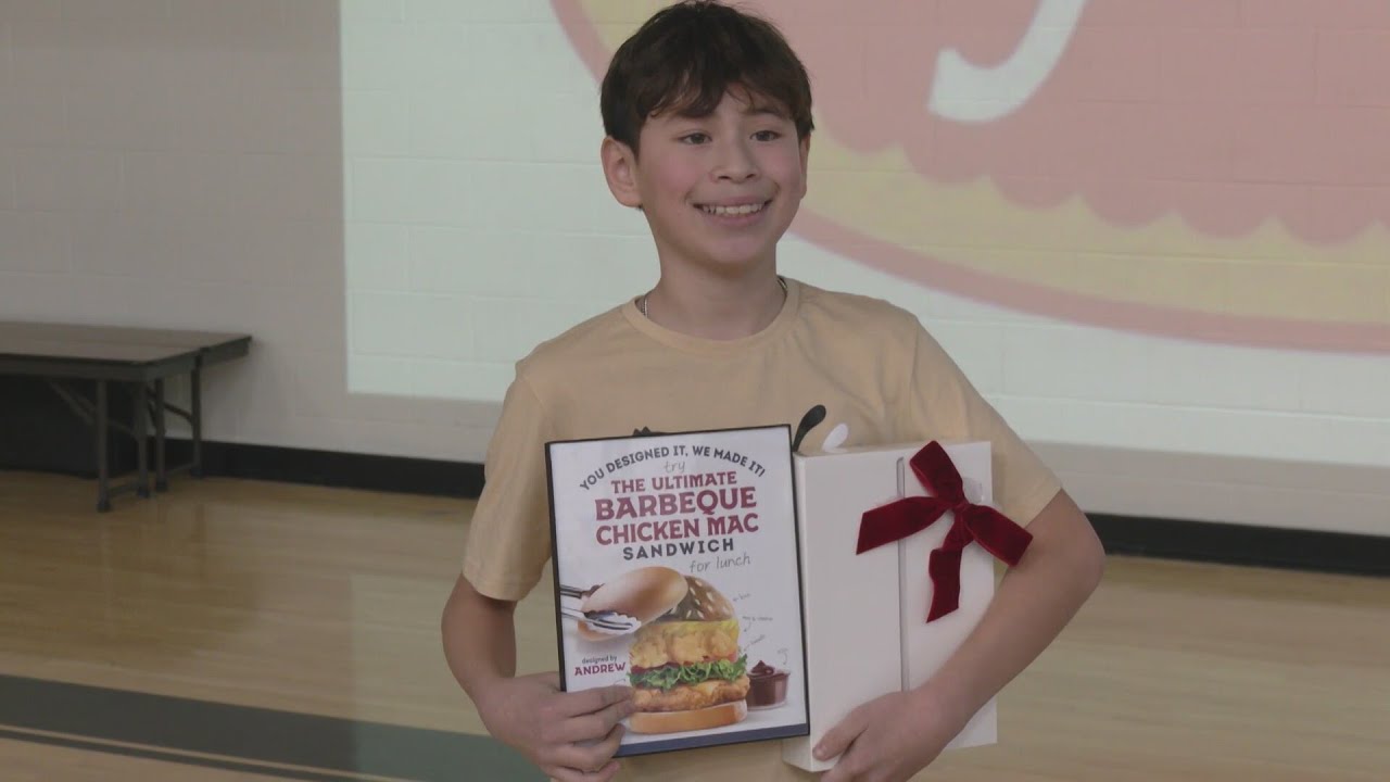 Rockford school students win chicken sandwich contest - YouTube