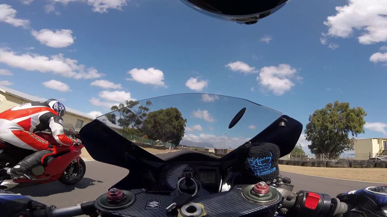 MHM Track Day Crash - Medium Group (18-03-17) - YouTube