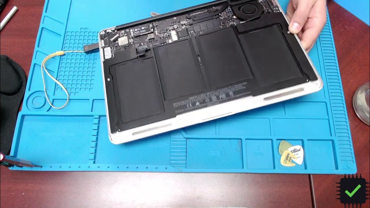 Apple MacBook Air A1466 Screen blacks out on boot and laptop turns of. No issues found in ASD ...