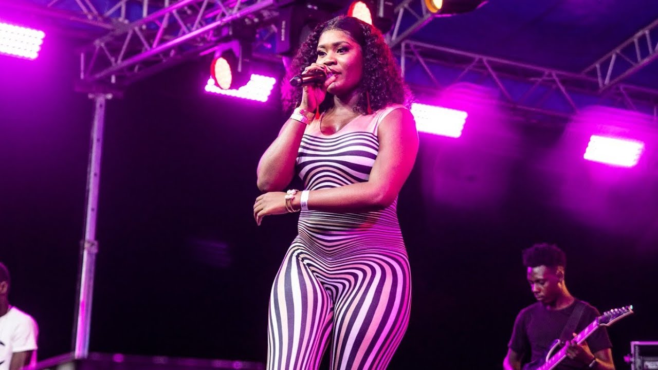 Rutshelle Guillaume- Live Henfrasa Festival Ayiti Mizik 3e Edition ...