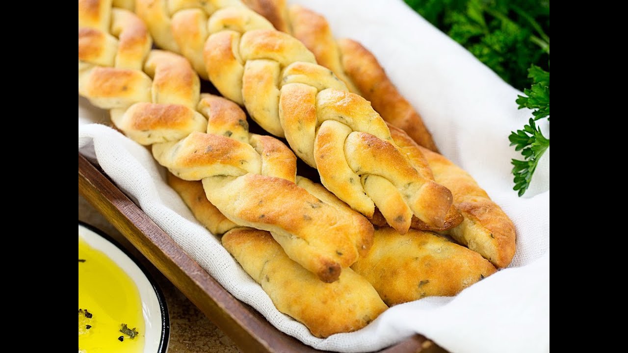 Garlic Butter Braided Breadsticks - YouTube
