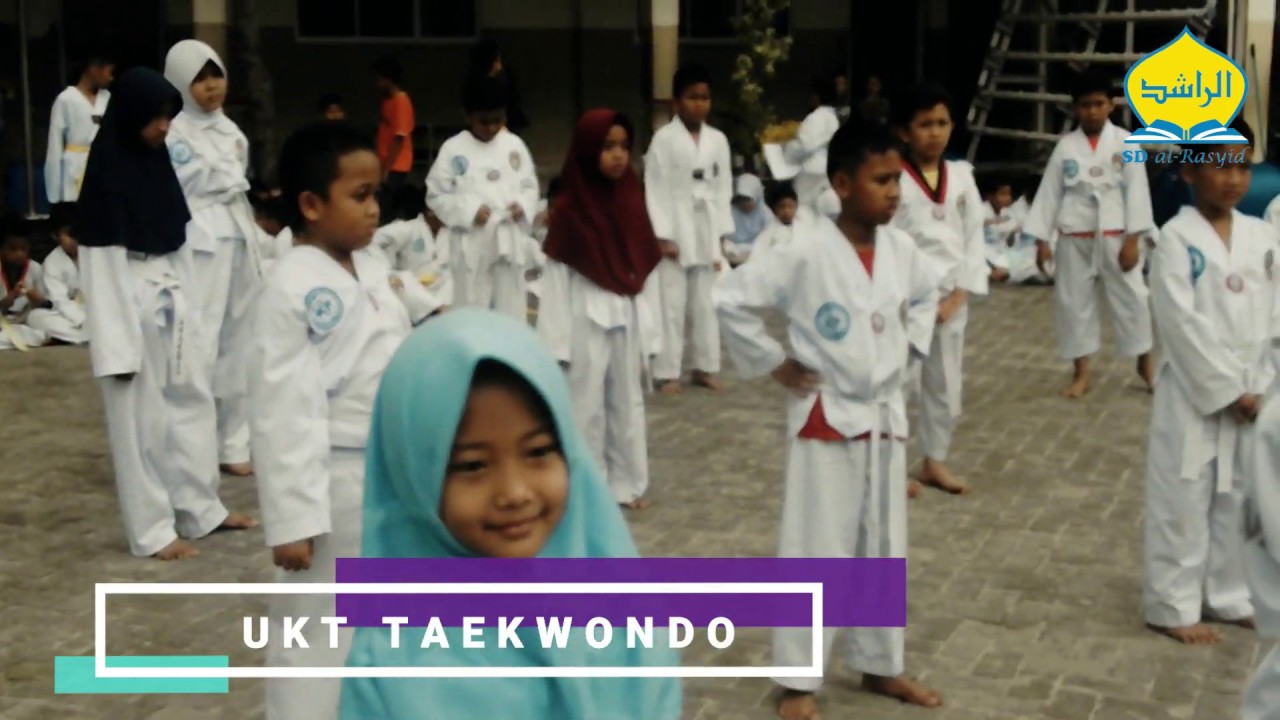 UKT TAEKWONDO SD al-Rasyid Pekanbaru - YouTube