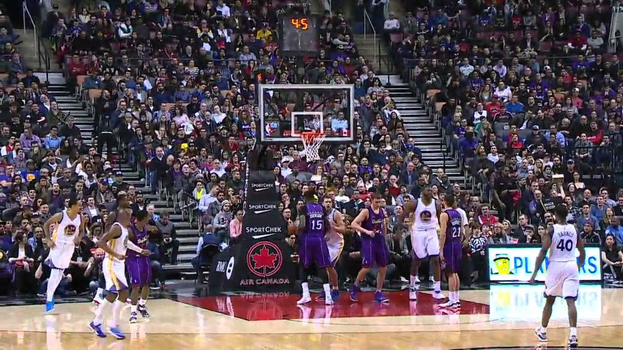 Festus Ezeli & Tyler Hansbrough FIGHT Warriors vs Raptors Feb 27, 2015 ...