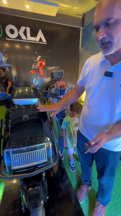 Okla Launched 3 Electric scooters Orbit, Onyx and OKT Econo at PakWheels New Wheels Expo 2025 ...