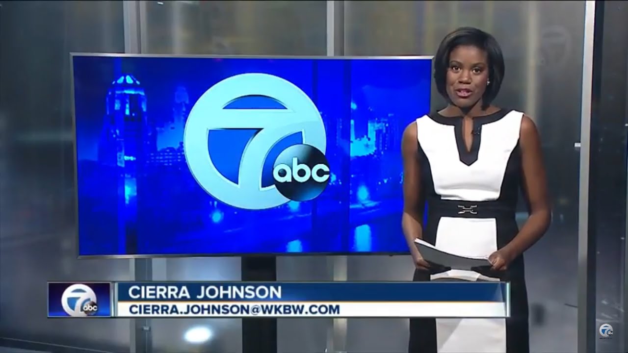 Cierra Johnson 11PM anchor -- WKBW Buffalo, N.Y. - YouTube