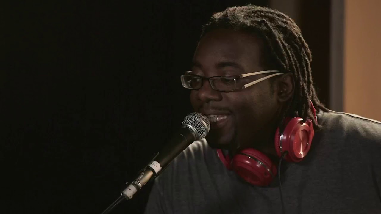 LeFLOFRANCO (FLO) - Sans raison (live à Planet BRBR) - YouTube