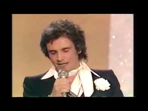 Roberto Carlos - El Progreso - YouTube