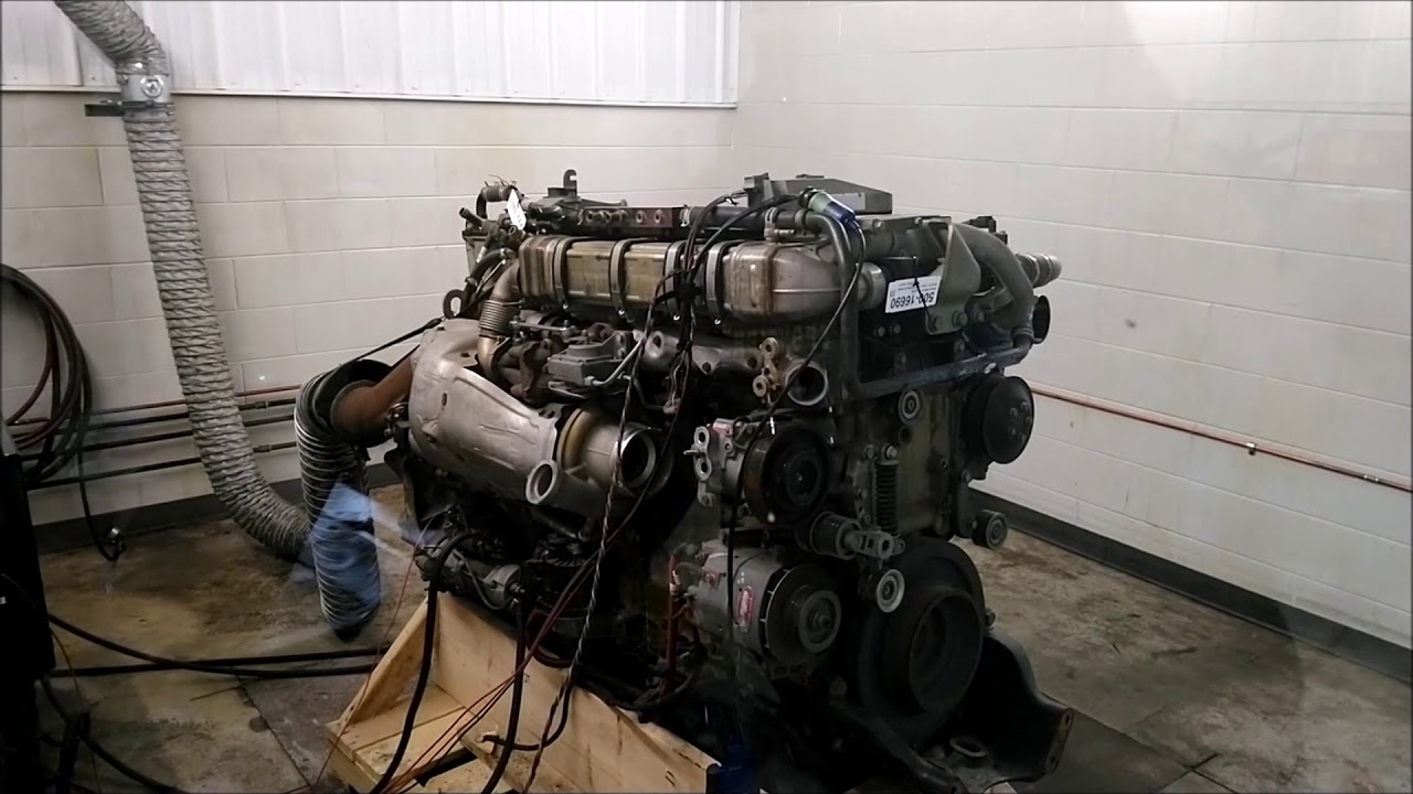 2012 Detroit Diesel DD15 Engine - YouTube