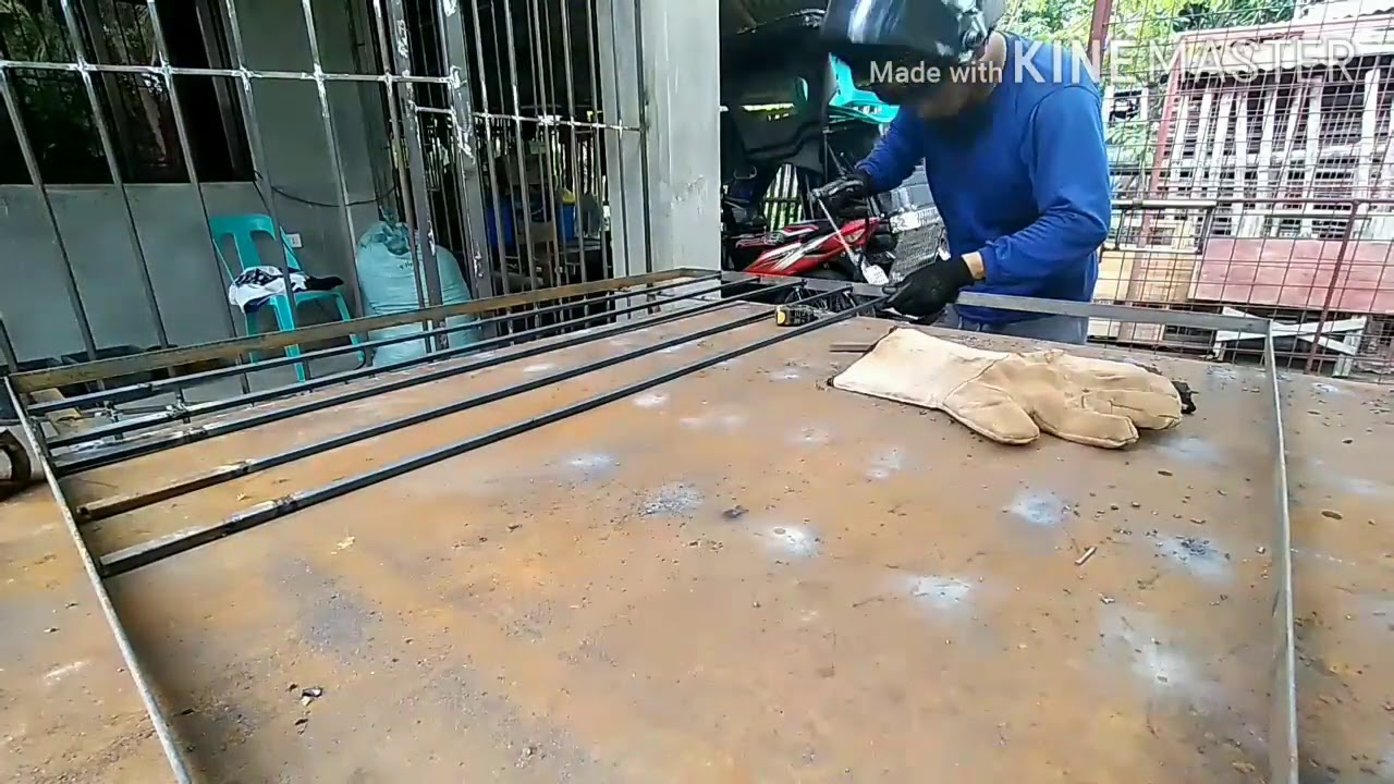 SIMPLE SQUARE BAR WINDOW GRILLS - YouTube