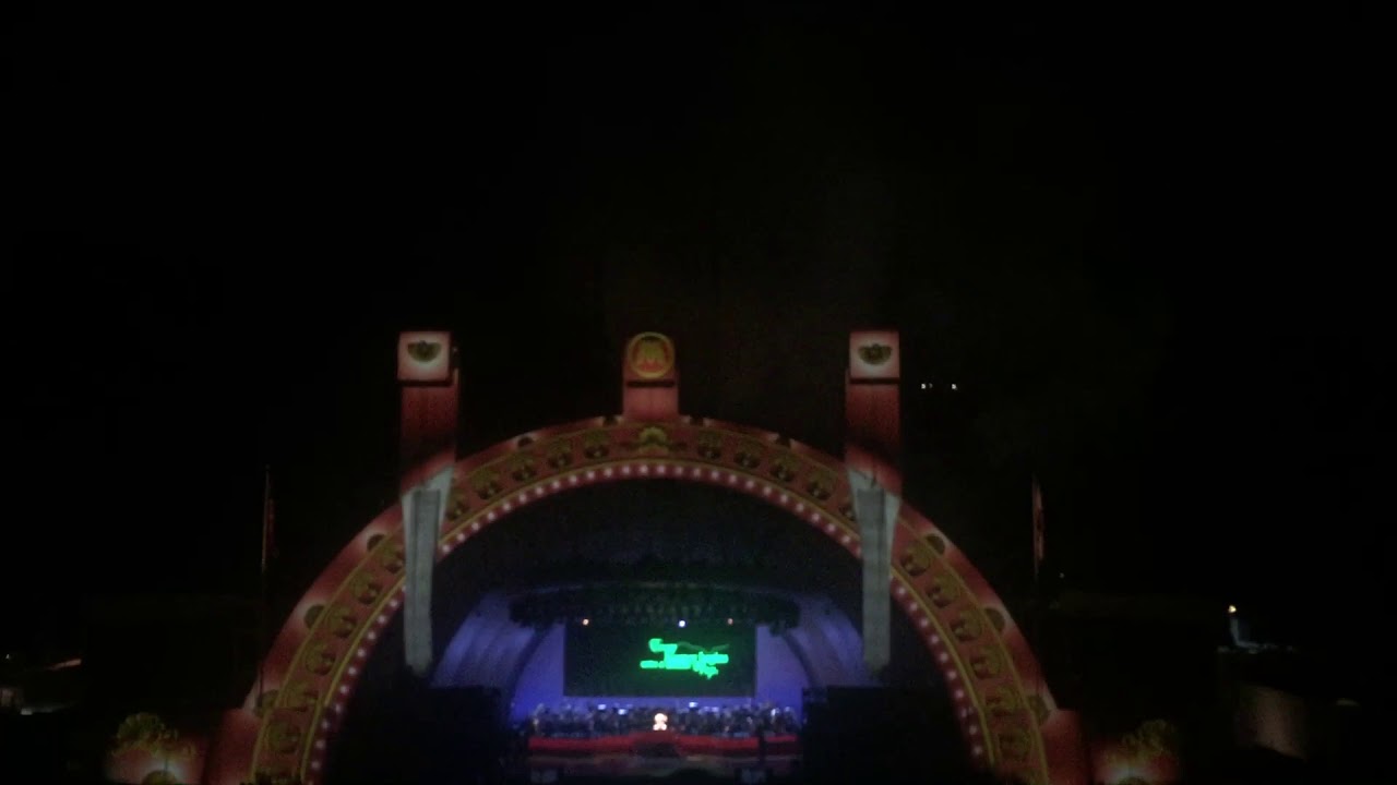 The Muppets Take the Bowl: Fireworks Finale - YouTube