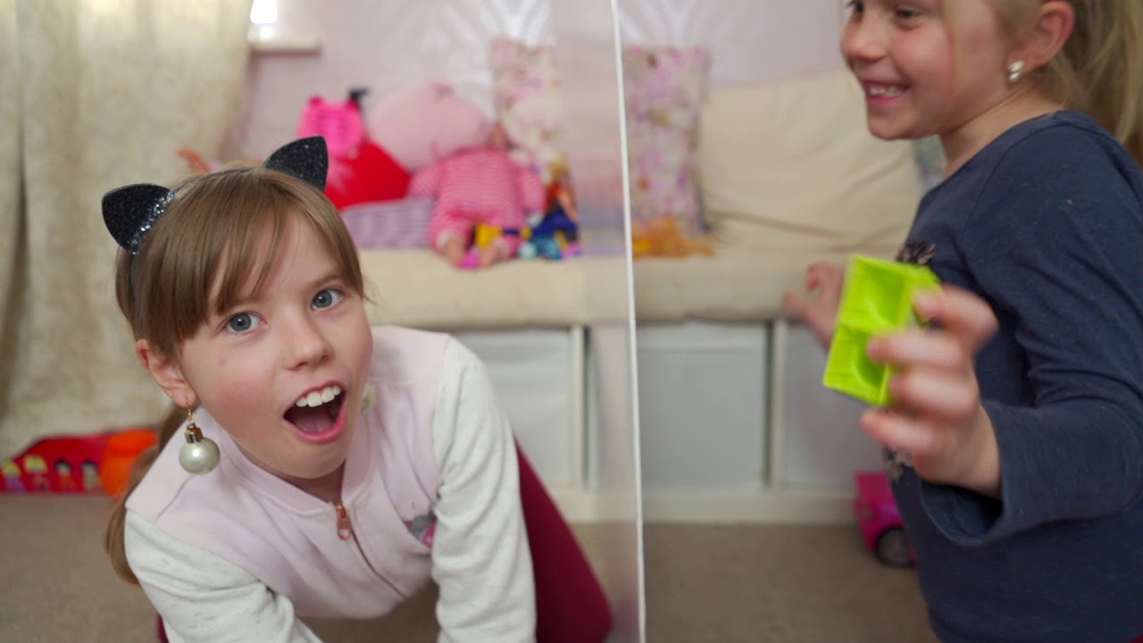 Twin Telepathy challenge - YouTube