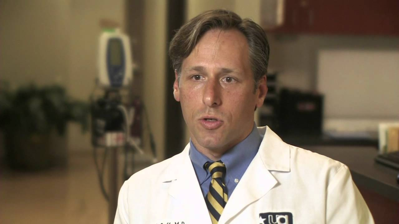 Dr. Peter Ruff - Robotic Surgery Advantages - YouTube