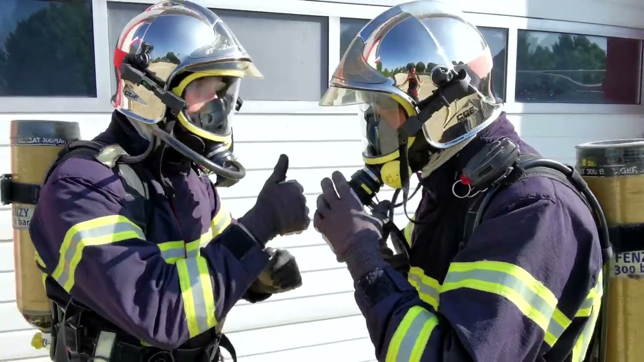 Les valeurs d'un Sapeur-pompier volontaire - YouTube