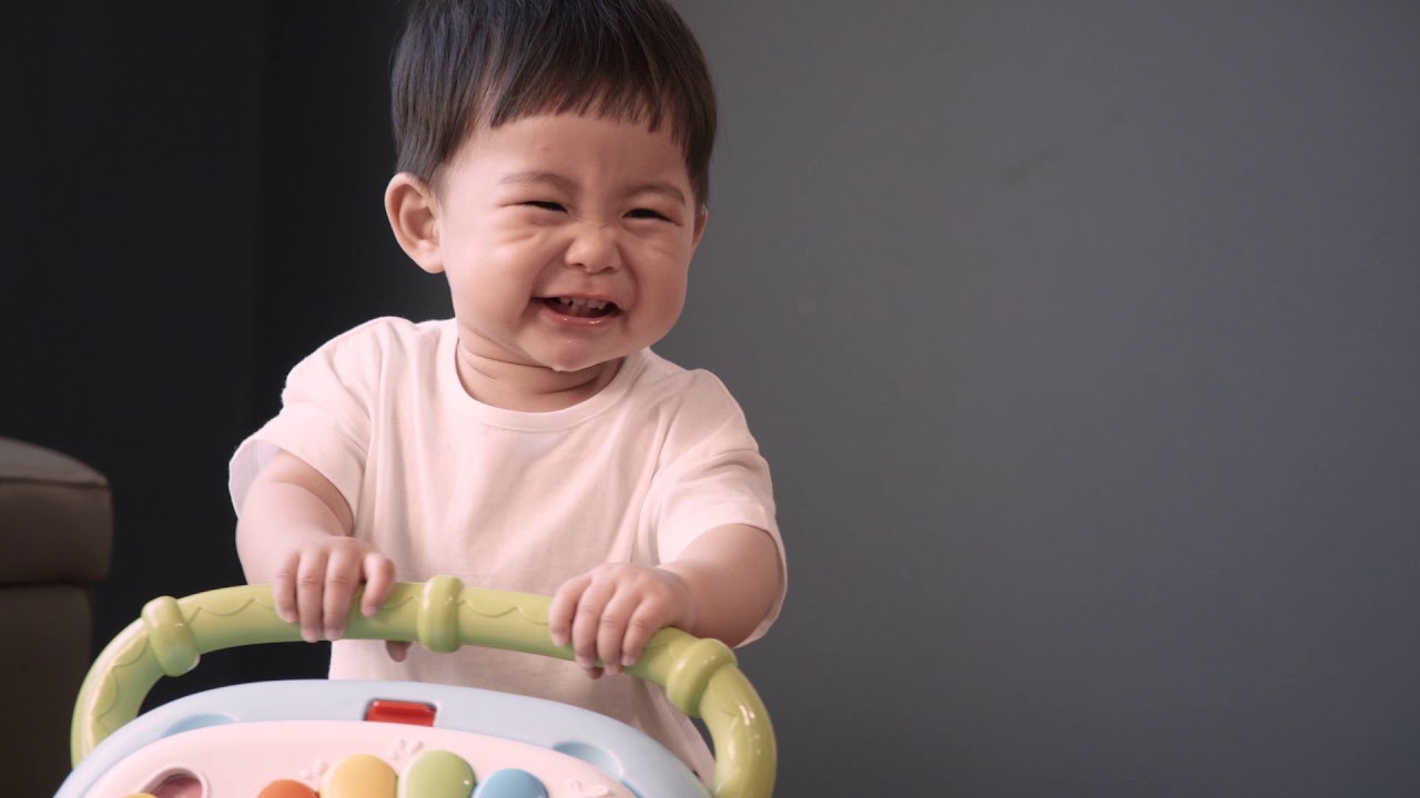 아기 체육관 걸음마 학습기 바이럴 영상 With AYOBA - YouTube