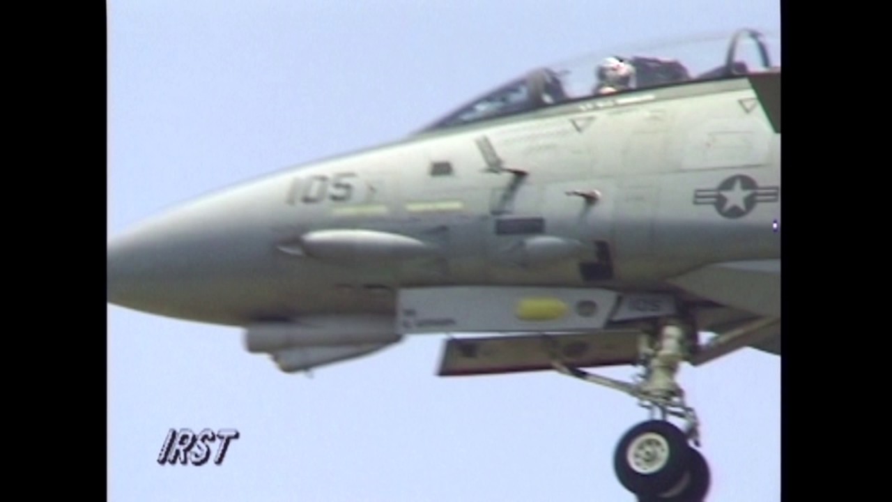 VF-154 F-14A land NAF Atsugi CVW-5 Fly in 2003 - YouTube