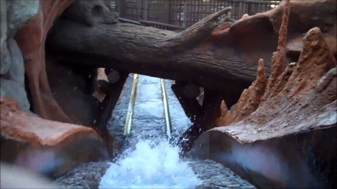 "Disneyland Was So Empty I Walked Right Onto Splash Mountain" POV Ride ...
