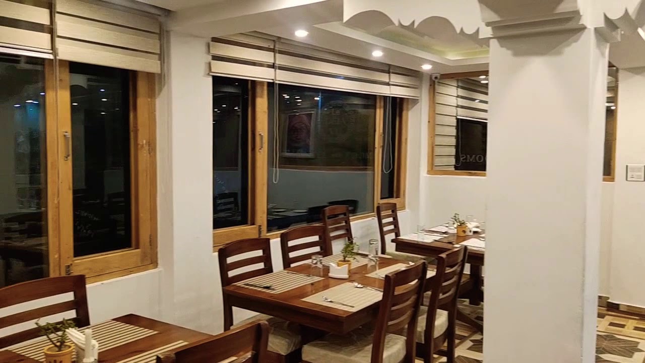 Deja-vu Hostel and Rooms Leh - YouTube