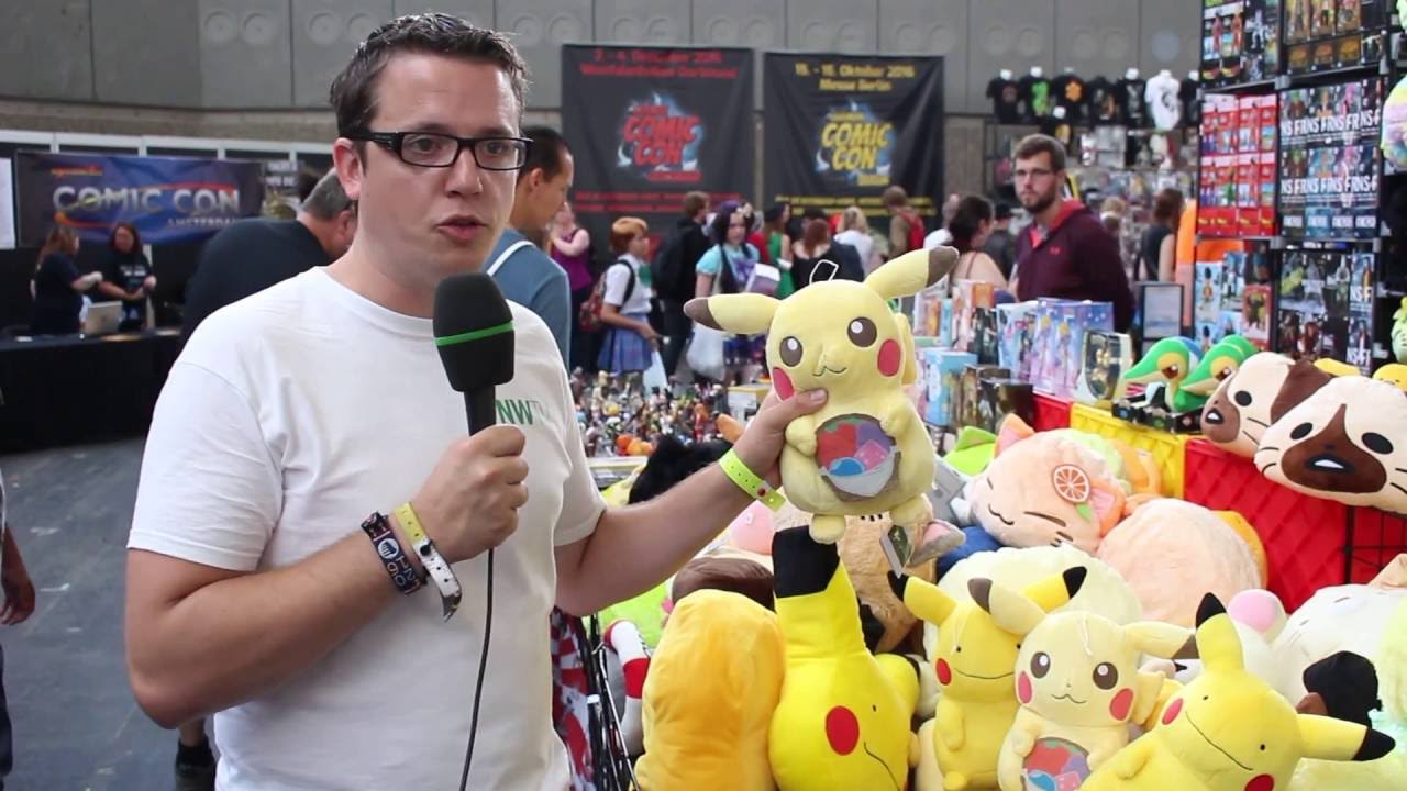 Pokémon GO op Amsterdam Comic Con - YouTube