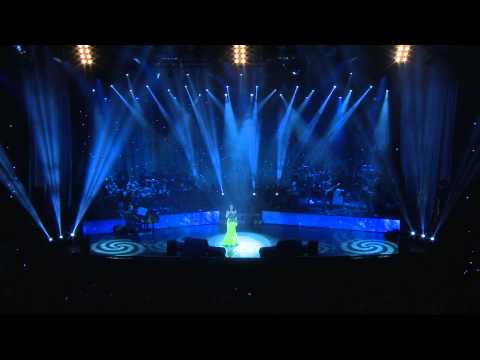 Nilüfer - Dünya Dönüyor (Harbiye Açıkhava)