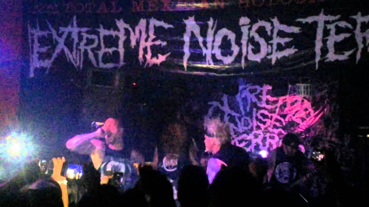 Extreme Noise Terror - Raping the Earth (live, Mexico City 2015) - YouTube
