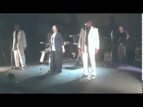 The Funky Drive Band - She Can't Love You (live version of chemise ...