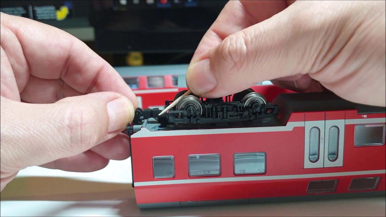 Modelleisenbahn H0 ... Piko Kupplung wechseln in Roco Kurz-Kupplung ...