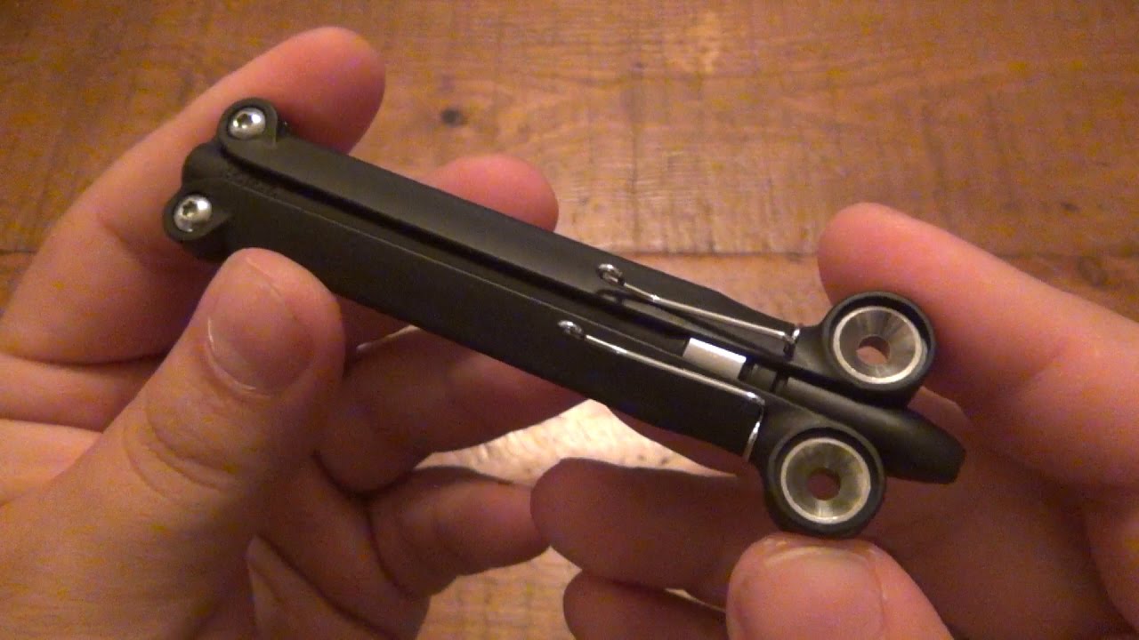 Spyderco "Baliyo" Balisong Style Pen (Fun & Legal To Play With ...