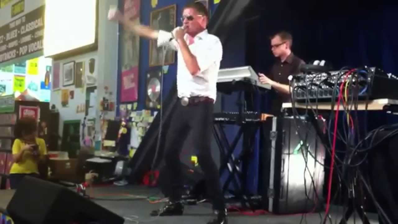 Douglas J. McCarthy - "Join In The Chant" live @ Amoeba Music, LA 11/15 ...