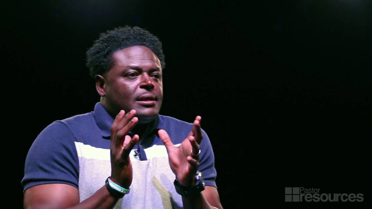 Pastor Derwin Gray Wrestles with Modern Evangelicalism - YouTube