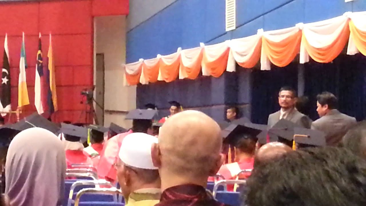 Izhar Graduation Unisel 2012 - YouTube
