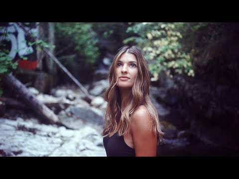 Bikini Portrait Video Shealyn  // Sony A7III + 35mm 1.8 & Zeiss 55mm 1.8