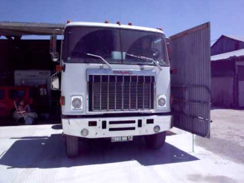 GMC ASTRO 1980 - YouTube
