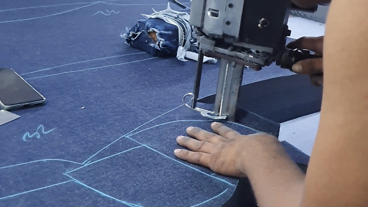 baggy jeans cutting jeans - YouTube