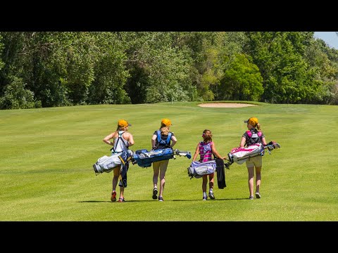 Drunk Golf with Friends - YouTube