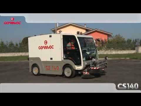 Spazzatrice stradale Comac CS140 Twin Action - YouTube