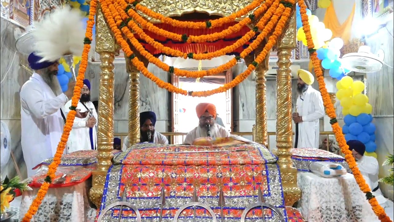 ਸਾਚਾ ਗੁਰੂ ਲਾਧੋ ਰੇ | Guru Ladho Re | Baba Bakala Sahib - YouTube