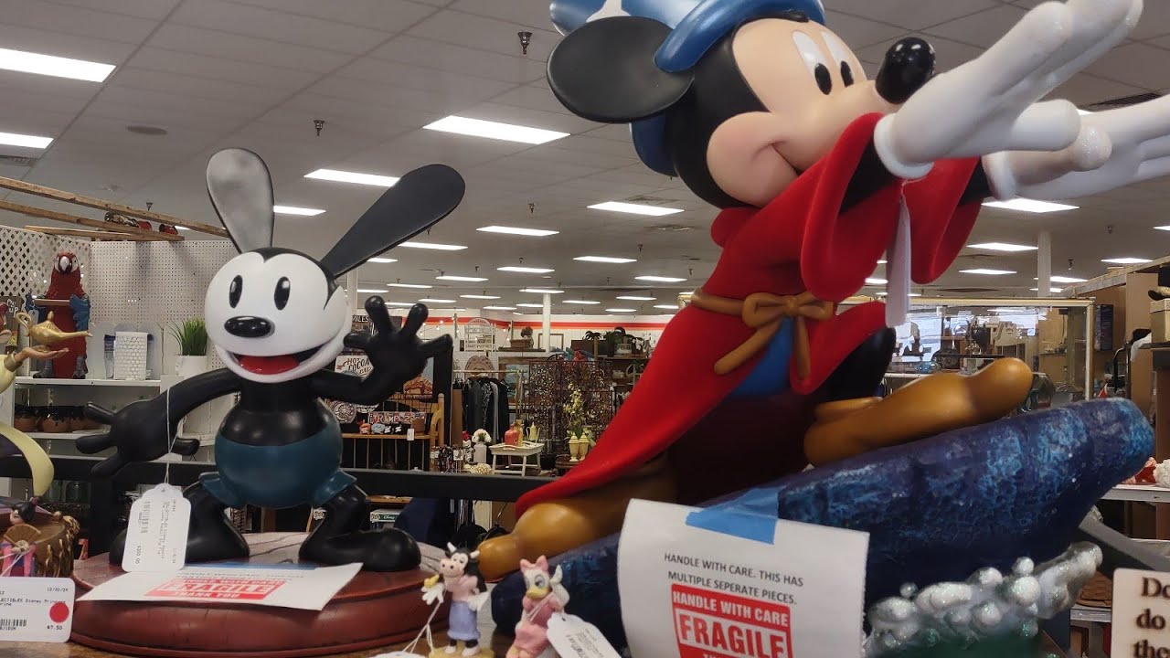 Florida New Antique Mall Haul Inverness, FL 2025 Antiques - YouTube