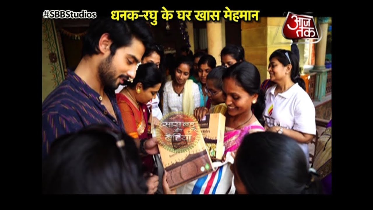 SPECIAL GUEST On The Sets Of Gathbandhan! - YouTube