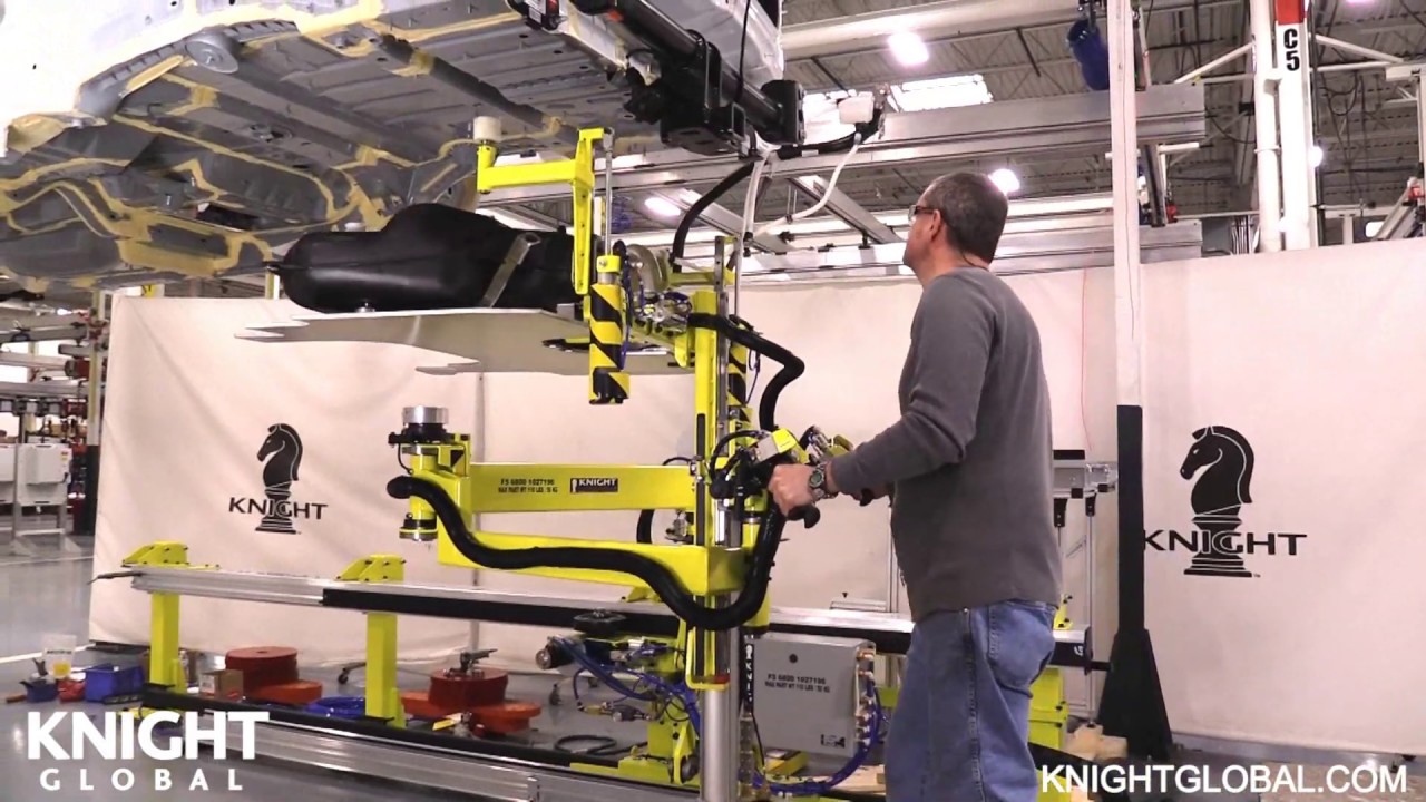 Knight Global Linear Rail System with Articulating Arm - Fuel Tank Load ...