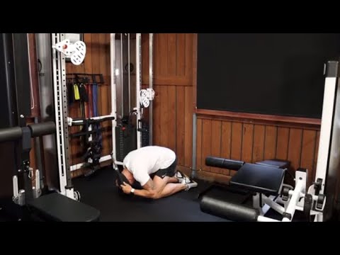 Crunch - Kneeling - High Pulley - YouTube