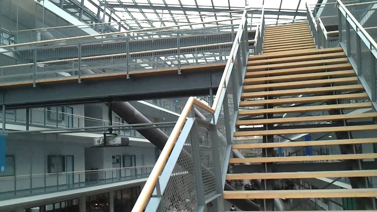 TUM MI RUTSCHE - YouTube