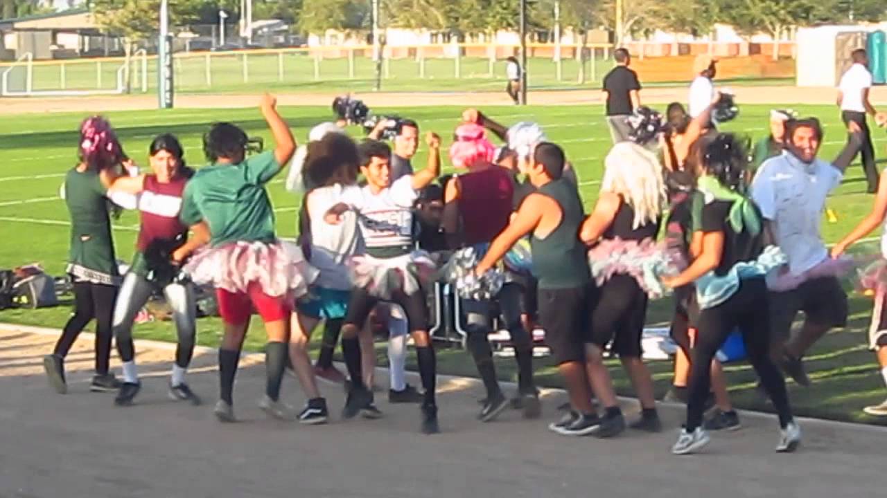Central Valley High School Powder Puff Cheer 2013-Seniors! - YouTube