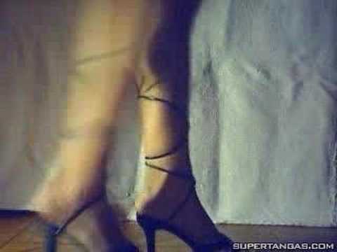 keyra strip tease