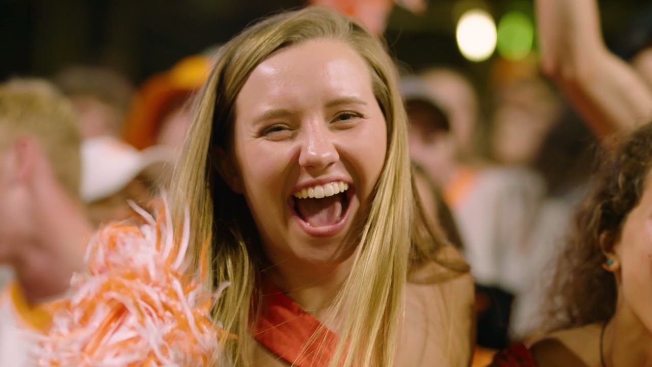 "The Big Orange Is Back" GO VOLS - YouTube