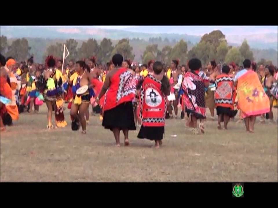 HRH Principal Princess Sikhanyiso Solo Reed Dance. - YouTube